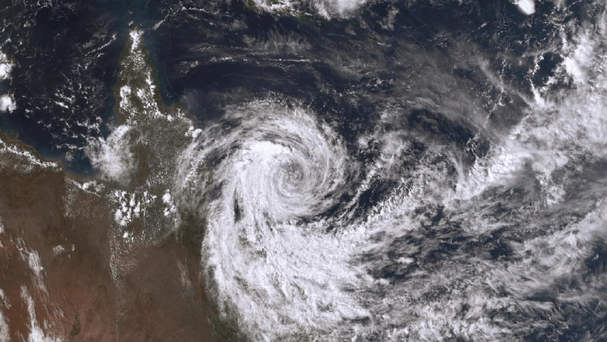 Cairns Airport braces for Tropical Cyclone Jasper – Australian Aviation